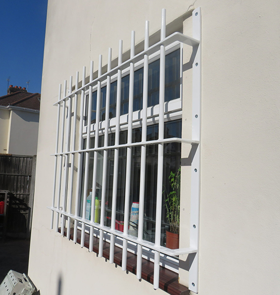 Metal Gates & Grilles Edgware | Metal Fencing & Railings